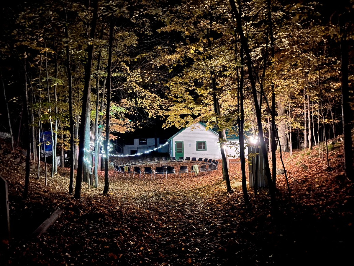 Walking the chaordic path – ici – ailleurs